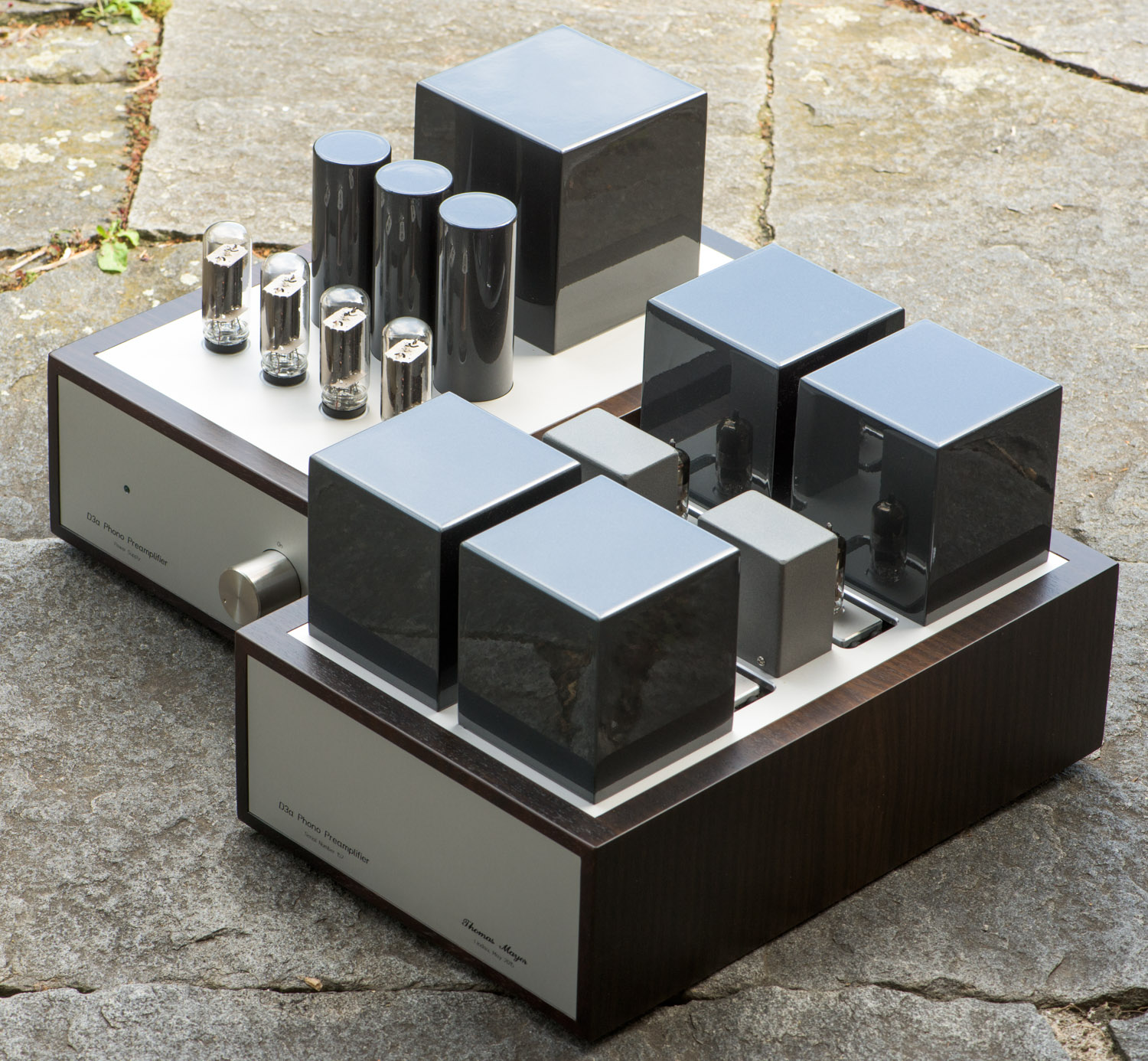 VinylSavor: New LCR Phono Stage with D3a