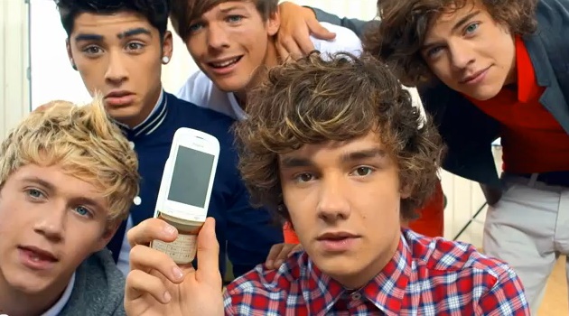 Five Lads, One Dream, One Band, One Direction: Find The Phone With One ...