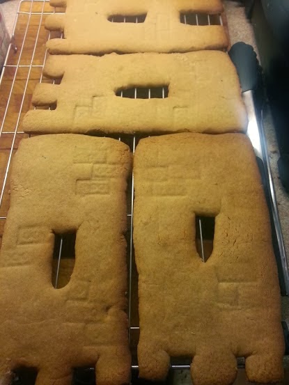 The Brick Castle: How To Make A Gingerbread House