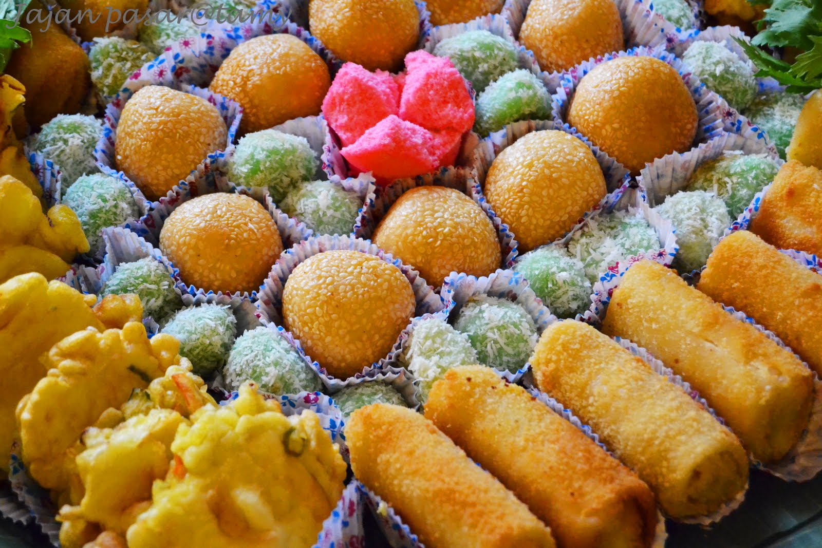 WARUNGKU: kue tampah