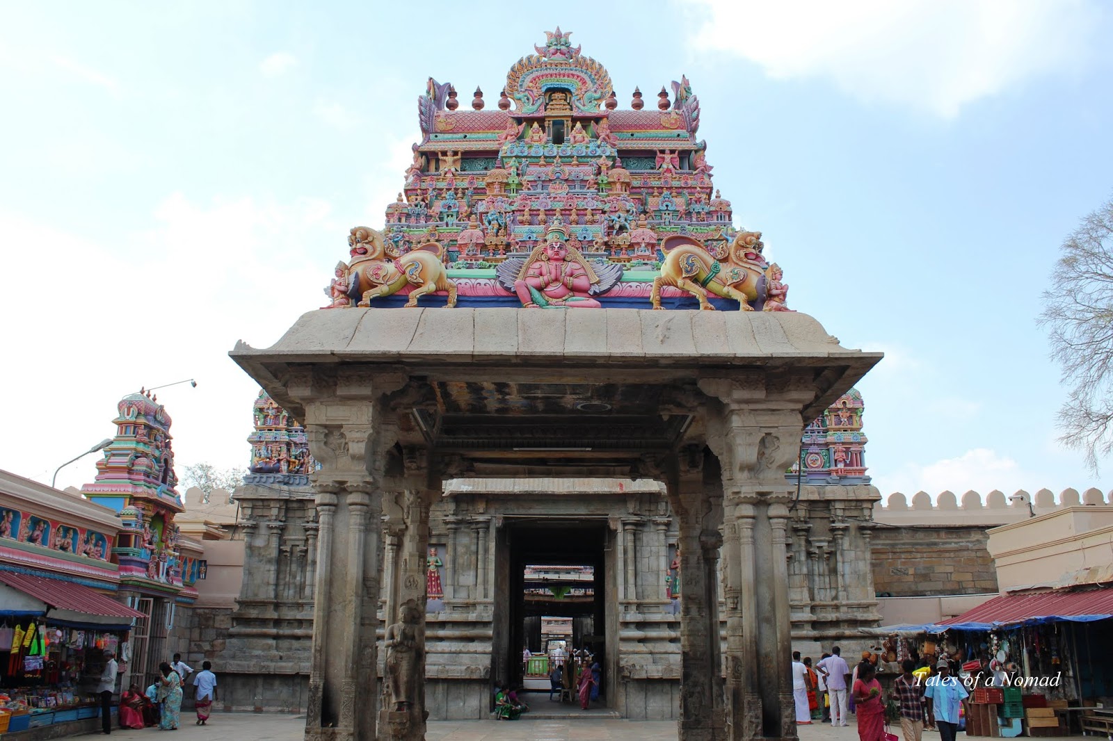 Tales Of A Nomad: Sri Ranganathaswamy temple, Srirangam- A Photo Essay