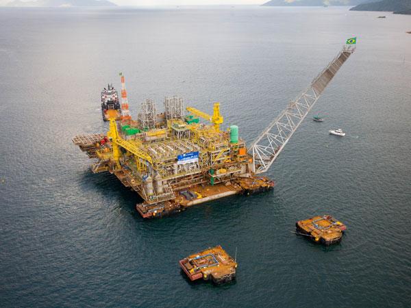 Plataforma P-56 começa a produzir no campo de Marlim Sul | Rio das ...