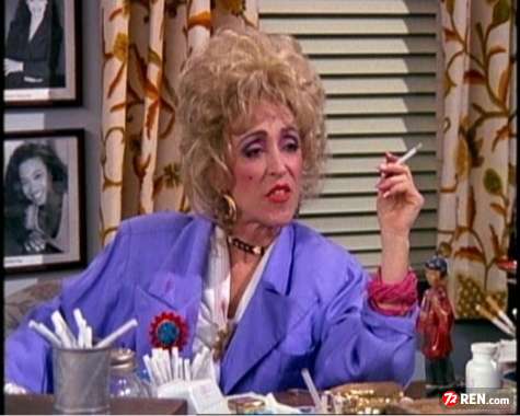 Howard's mother on The Big Bang Theory? - Bazinga ! The Big Bang Theory