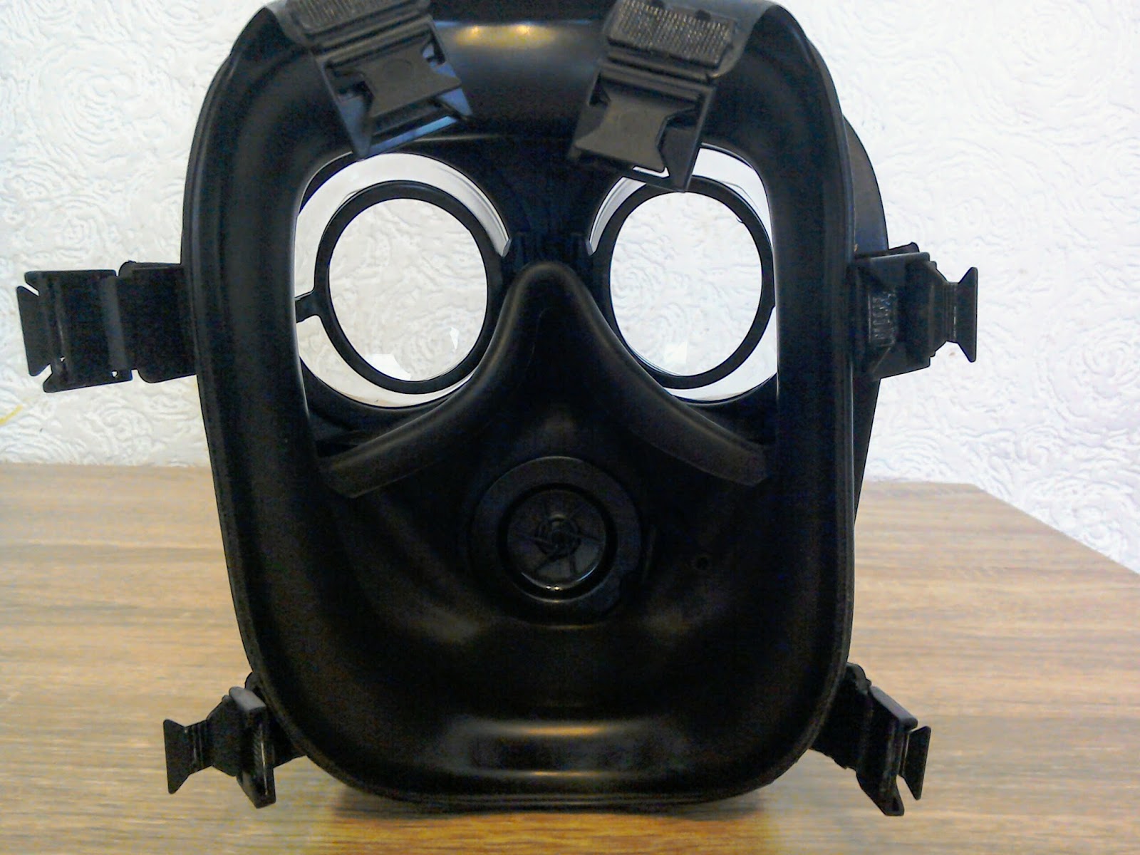 Mr. Aphoristic: British S10 NBC Respirator Part 2 - 2009