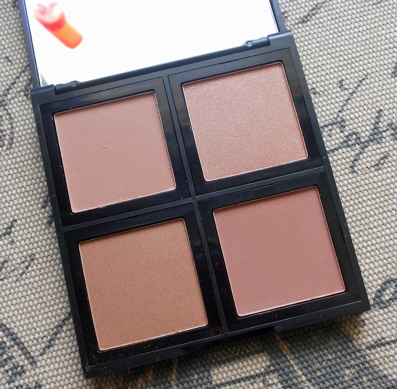 Makeup, Fashion & Royalty: Review: E.L.F Studio Bronzer Palette!