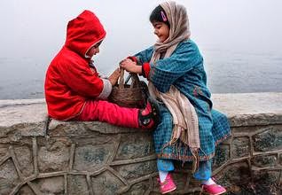 Kangri: The fire-pot that keeps Kashmir warm - Paradise Kashmir