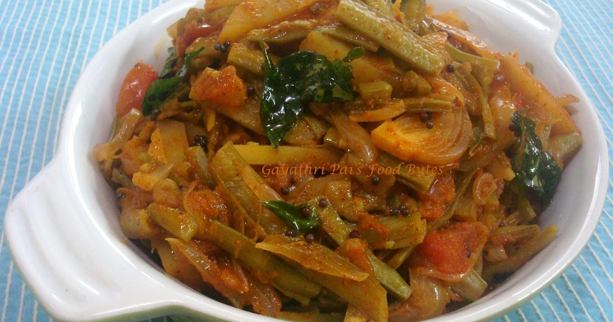 Gayathri Pai's Food Bytes: Mitke Sanga ~ Batate Songa / Cluster Beans ...