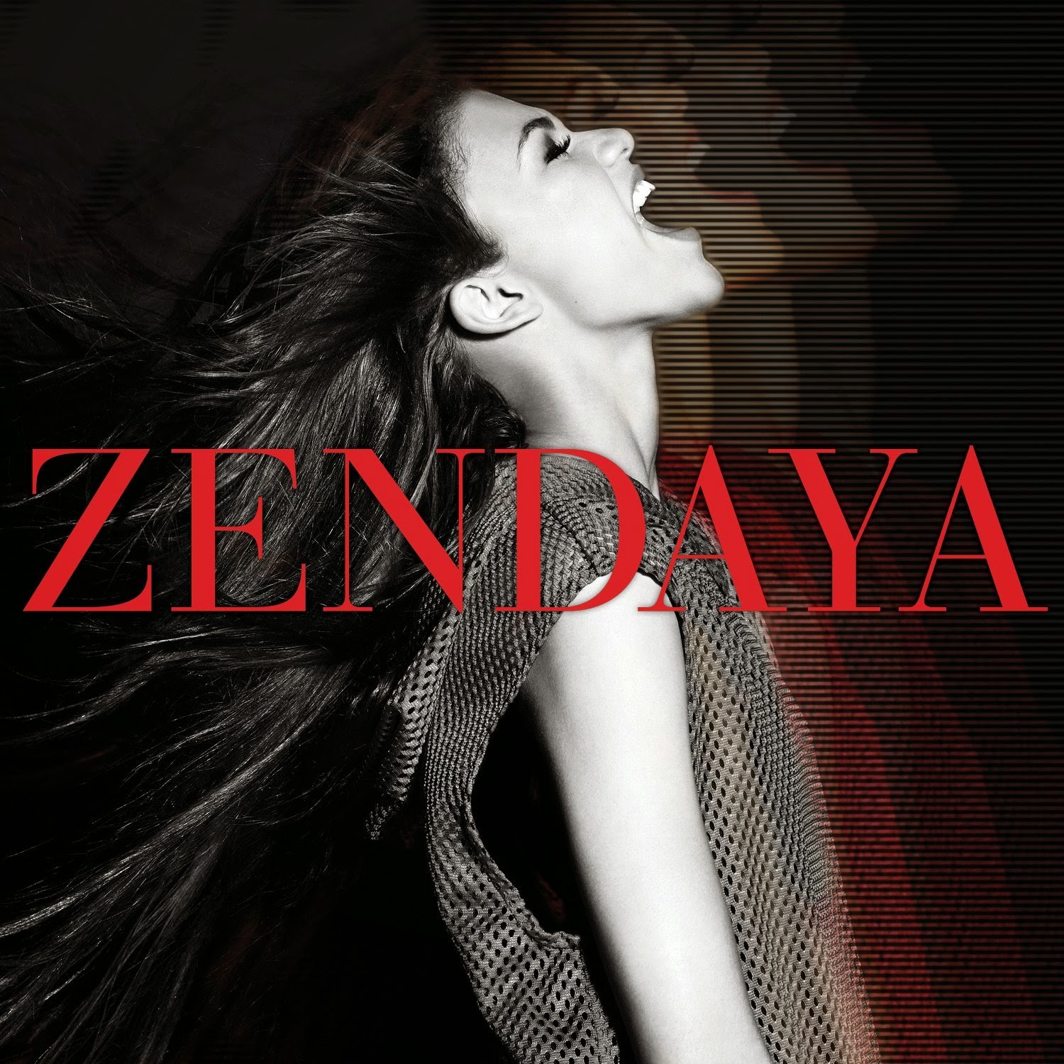 Bella & Zendaya BR: Zendaya ganha Platina