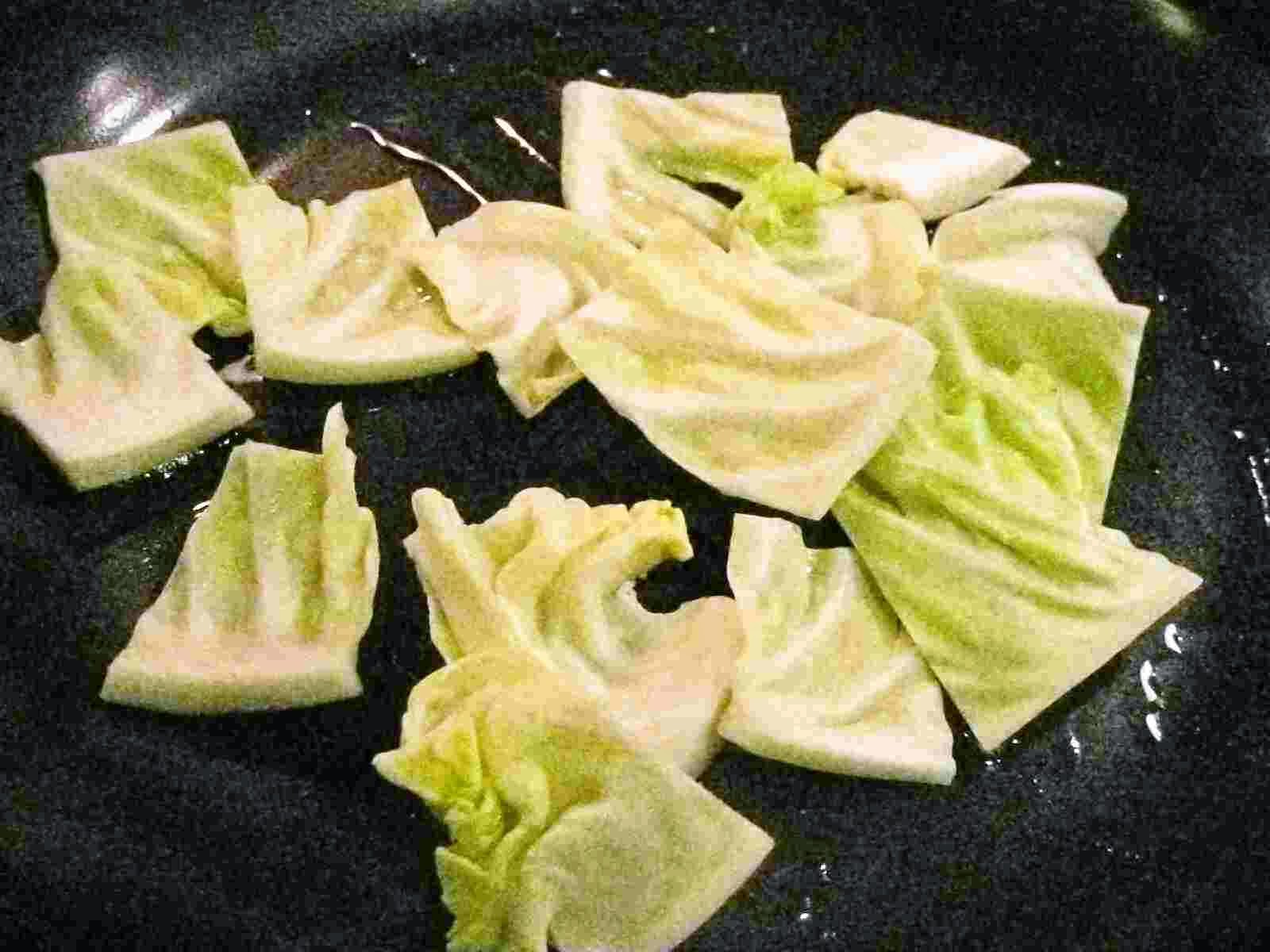 Recipes for Tom: Kyabetsu to kinoko no miso-itame / cabbage and ...