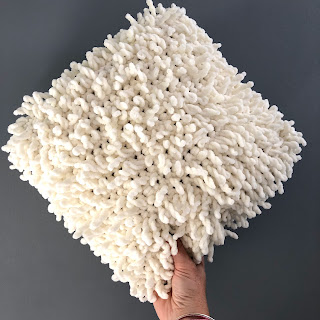 Loop Stitch Cushion-Free Crochet Pattern