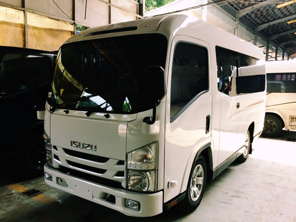 Sewa Bus Pariwisata - Rental Bus Pariwisata - Charter Bus Pariwisata ...