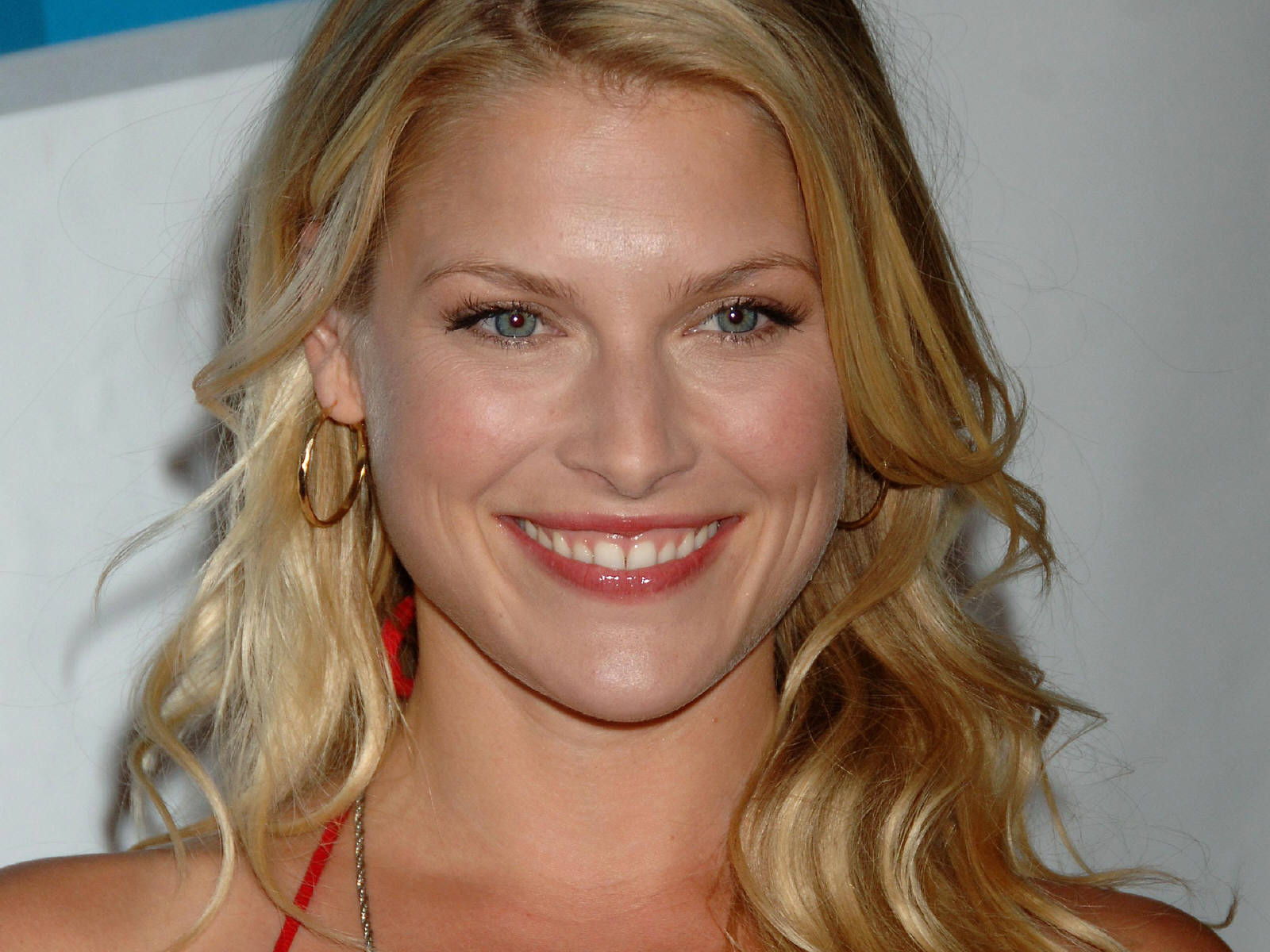 Ali Larter Photo Gallery1 | Tv Series Posters and Cast