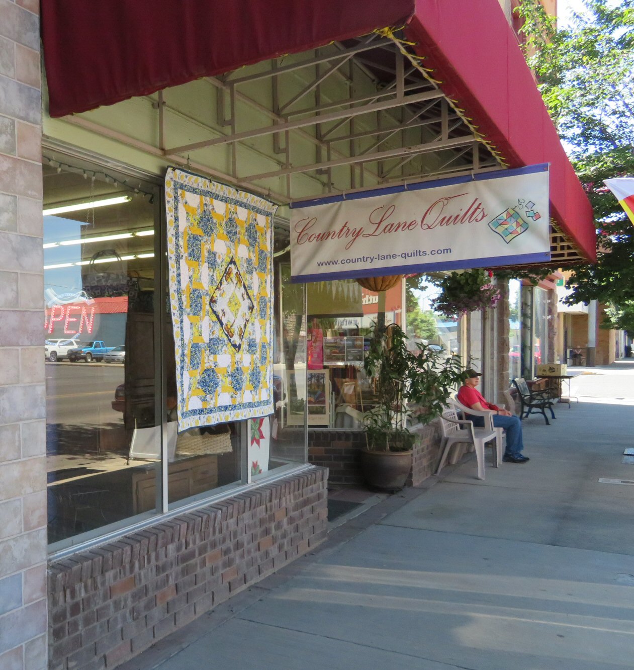 Gluten Free Quilter: Trip to Sisters Oregon Quilt Show