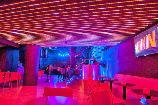 70 80 90: LA PRIMERA DISCOTECA DEL MUNDO