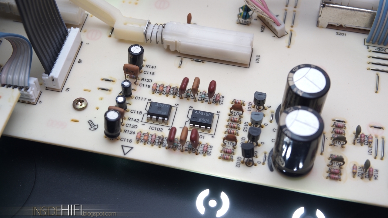 Inside Hi-Fi: Technics SU-A40 (SU-A40EG-K)