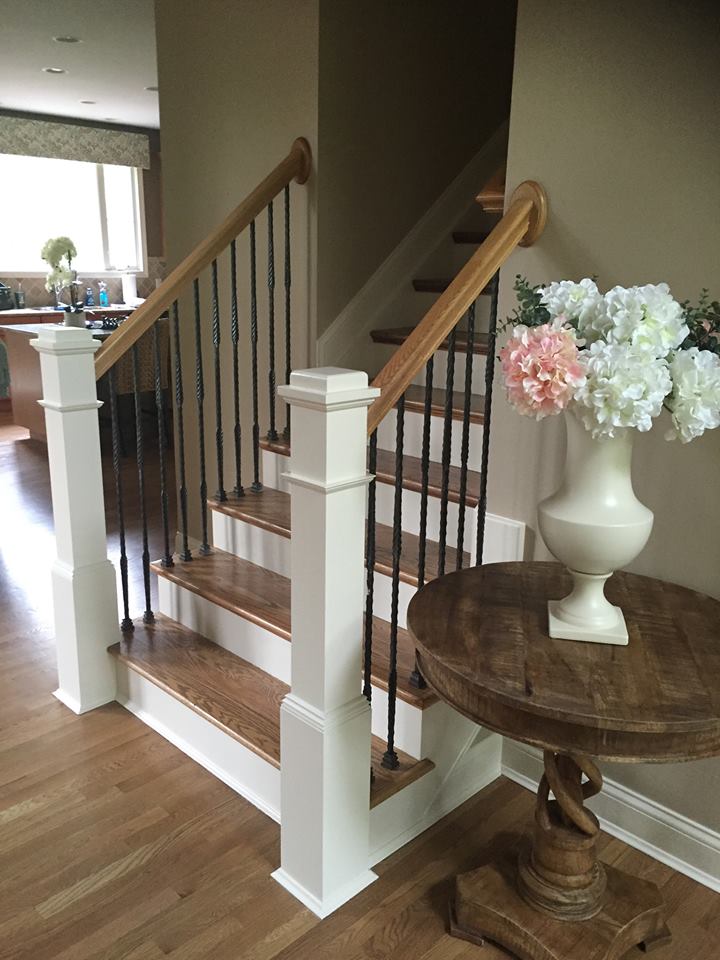 Four Seasons Style: Updating Your Wood Railings (New House Project)