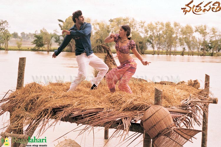 PrabhasMyHero Blog: Chatrapathi Movie Stills