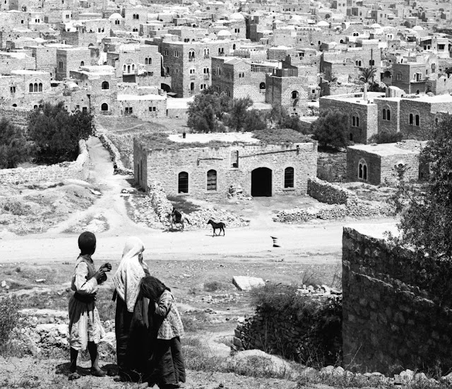 BHBS: MARY'S DARING TRIP TO ELIZABETH