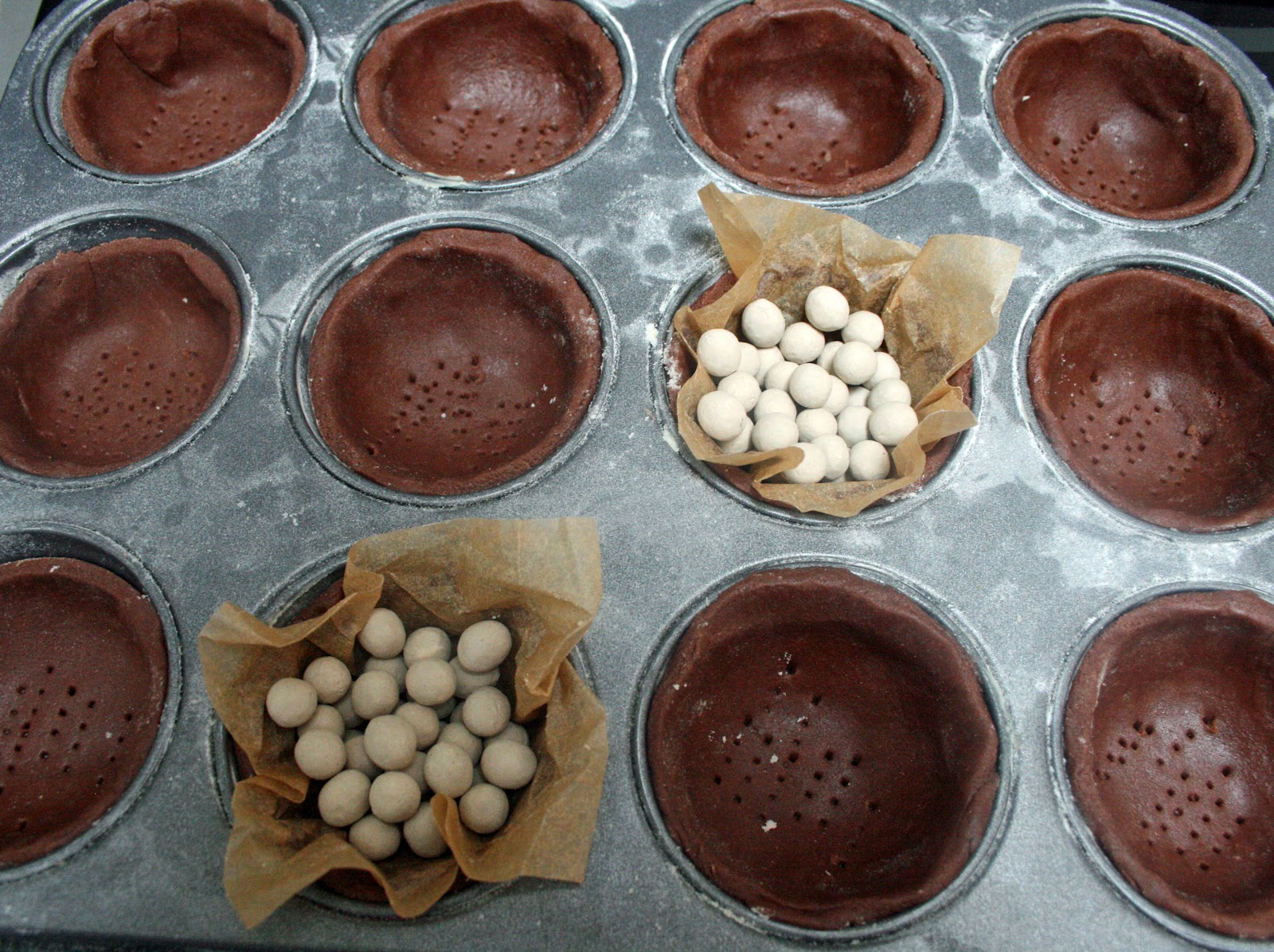 lauralovescakes...: Mini Mississippi Mud Pies