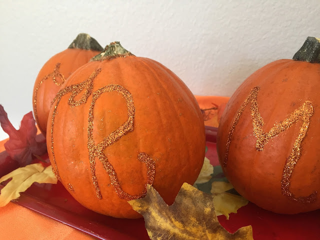 4 Step (Oh So Simple) Personalized Pumpkins | THRIVING WIVES