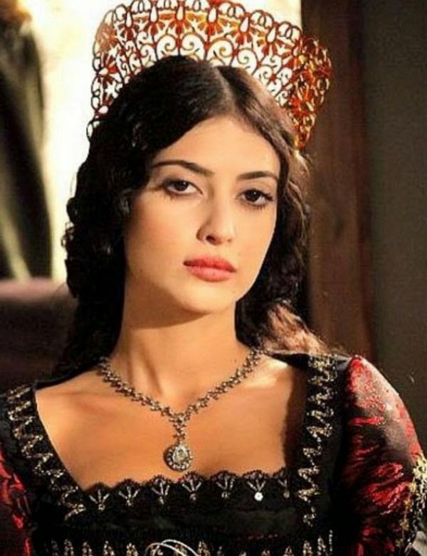 Muhteşem Yüzyıl: Princess Isabella Fortuna