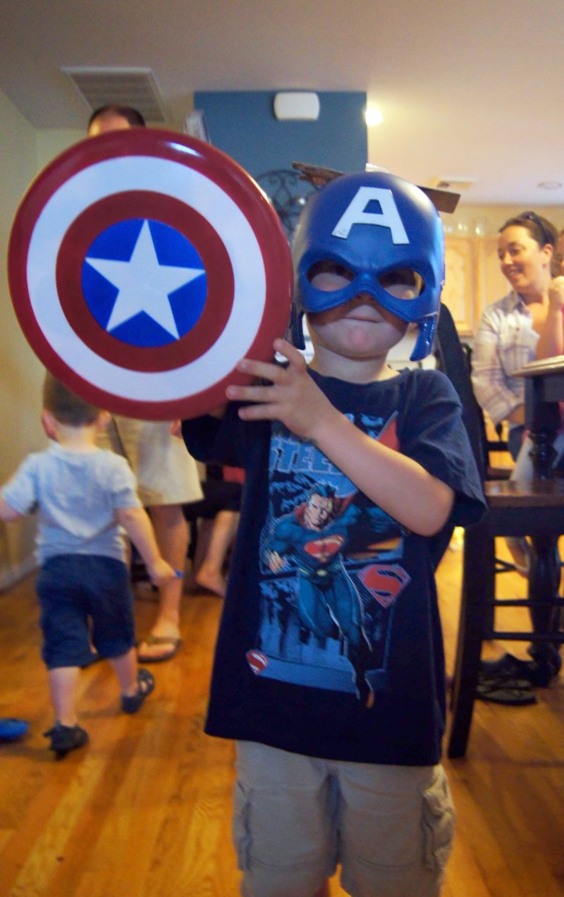 TryItMom: JD's Superhero 4th Birthday Party