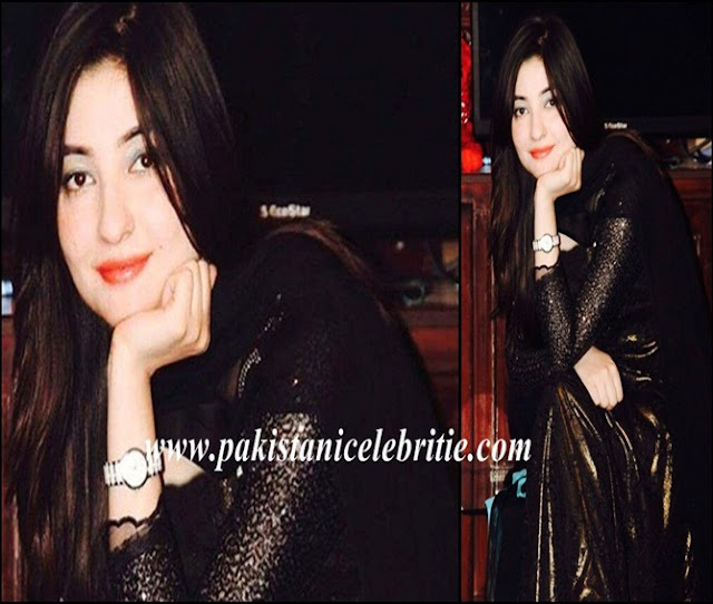 Gul Panra Biography, Age, Height And Songs ~ PakistaniCelebritie.com ...