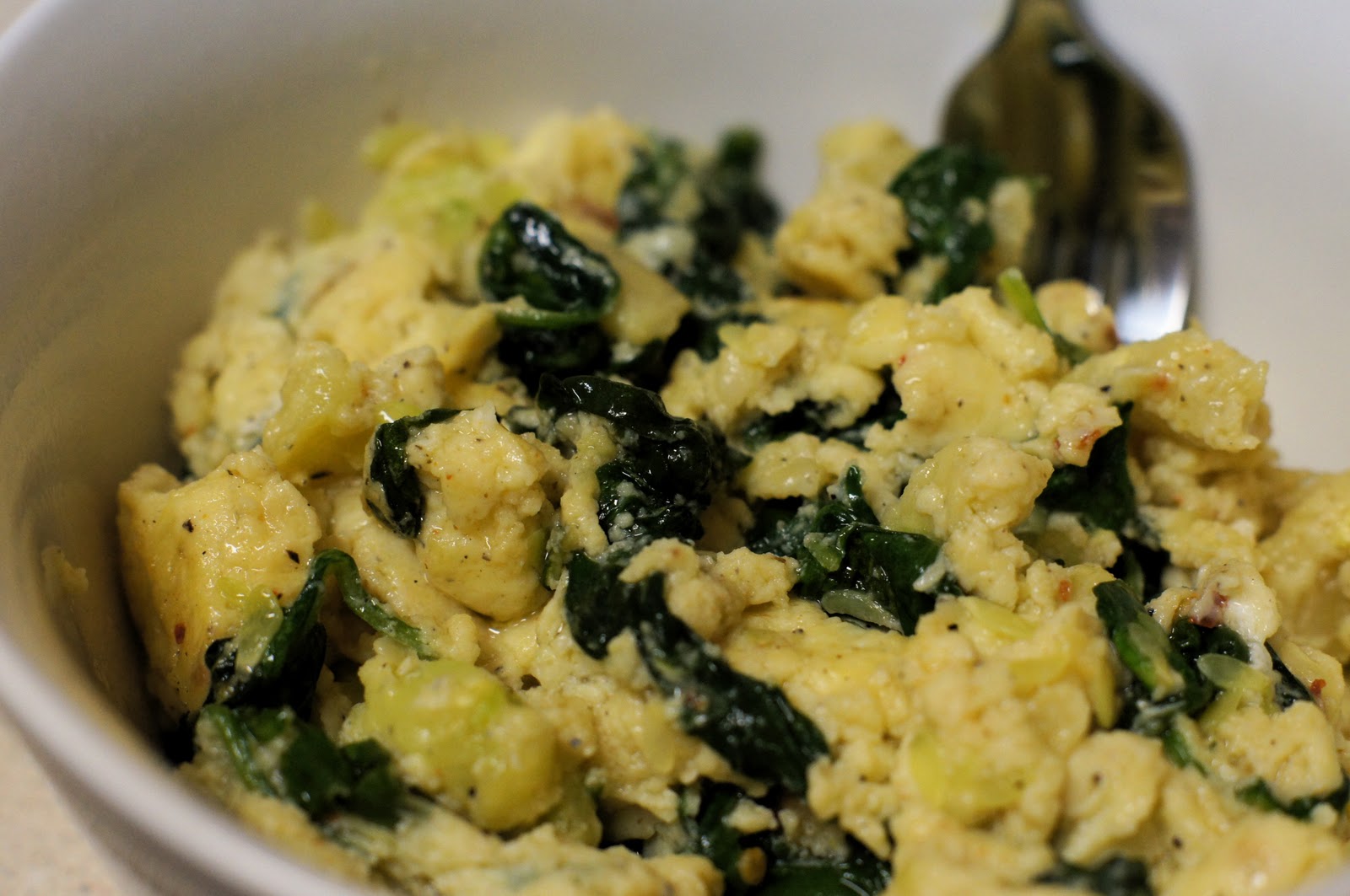 SockMonkey Sweets & Eats!: "Squashed" Egg Scramble