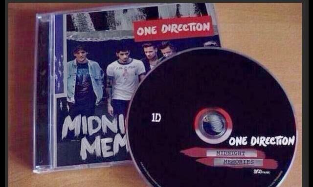 Biografías De Artistas: ONE DIRECTION