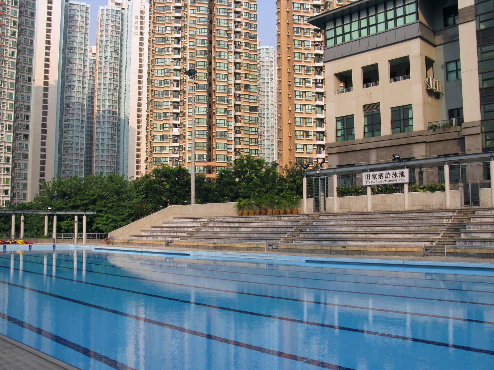 Gilman Travel-HK: My University- Lingnan