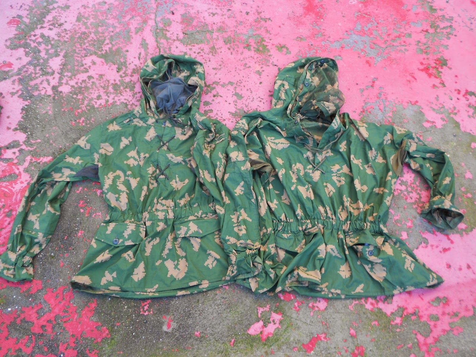 VOSTOK BASE: SSO SUMRAK - old cut vs. new cut