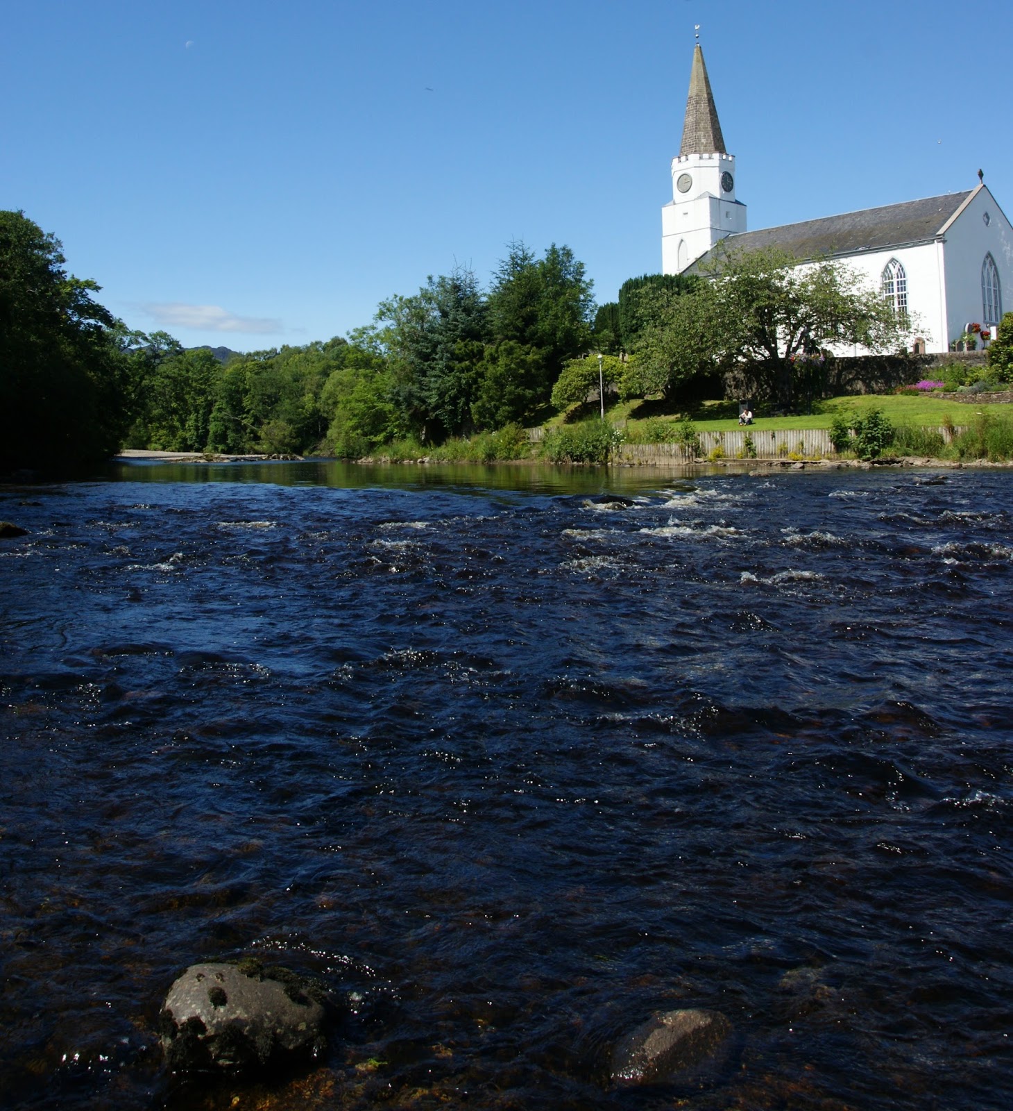 Tour Scotland: Tour Scotland Photograph Video White Church Comrie ...