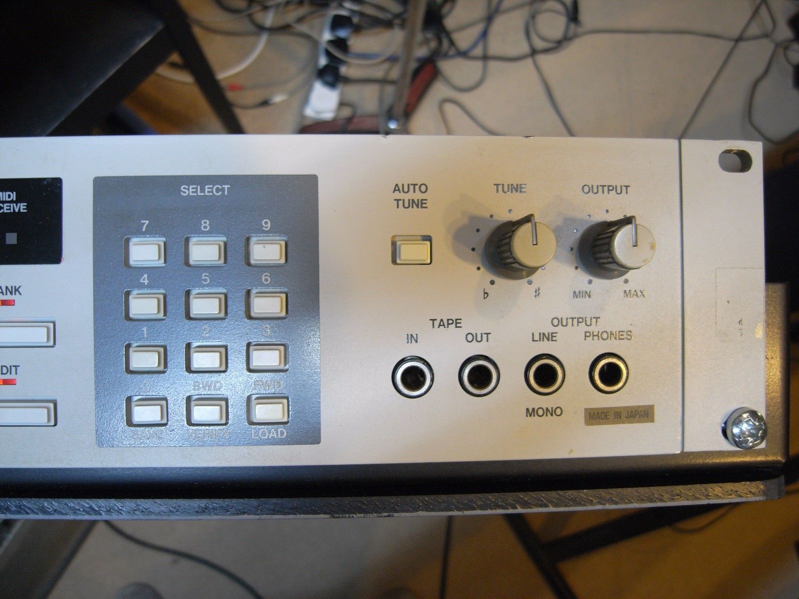 MATRIXSYNTH: AKAI VX-90 SYNTH RACK SN 10955-13603