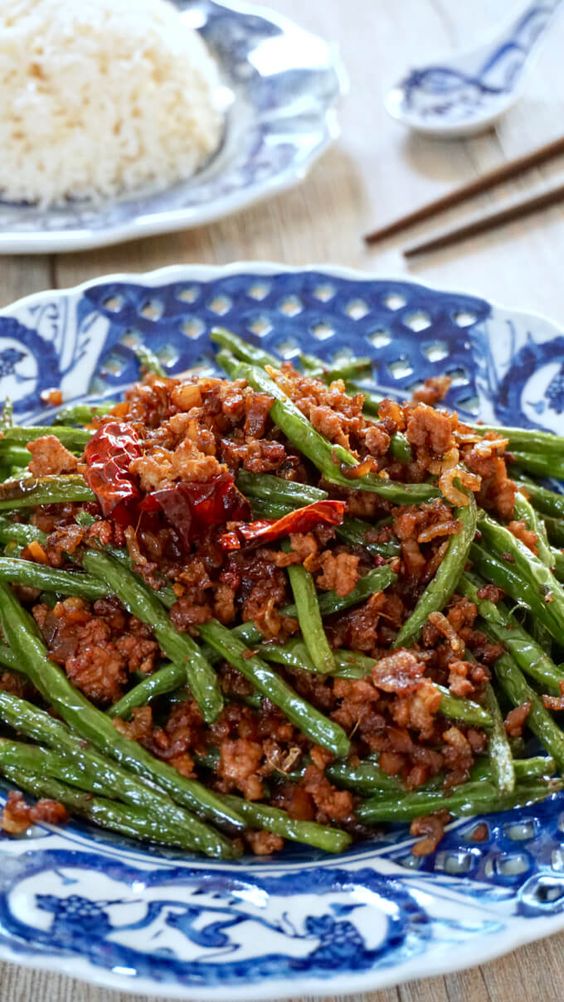 Szechuan Dry Fried String Beans With Chai Por (干煸四季豆) - Suzette Schweb ...
