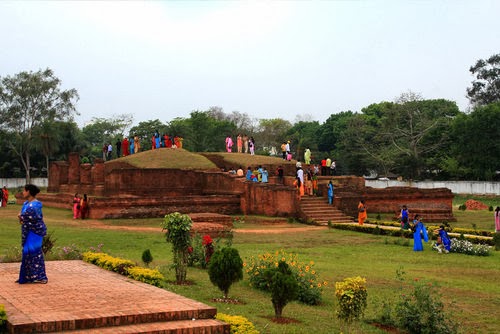 The Natural Beauty of Bangladesh: Lalmai Moinamoti and Shalbon Bihar