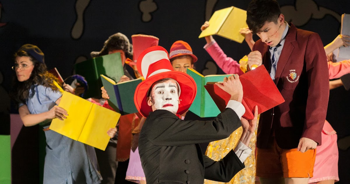 Jonathan Baz Reviews...: Suessical