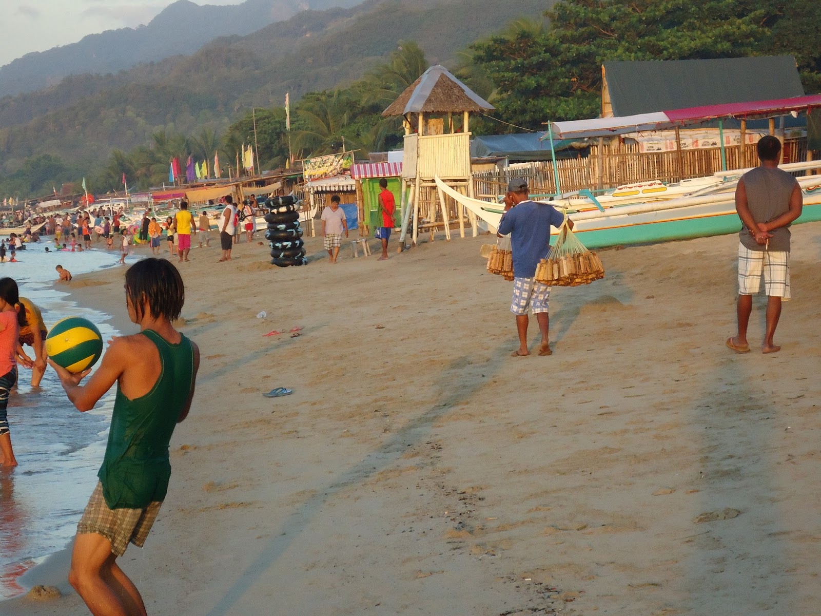 Summer in the Philippines: Famous Beaches, Different Types of People ...