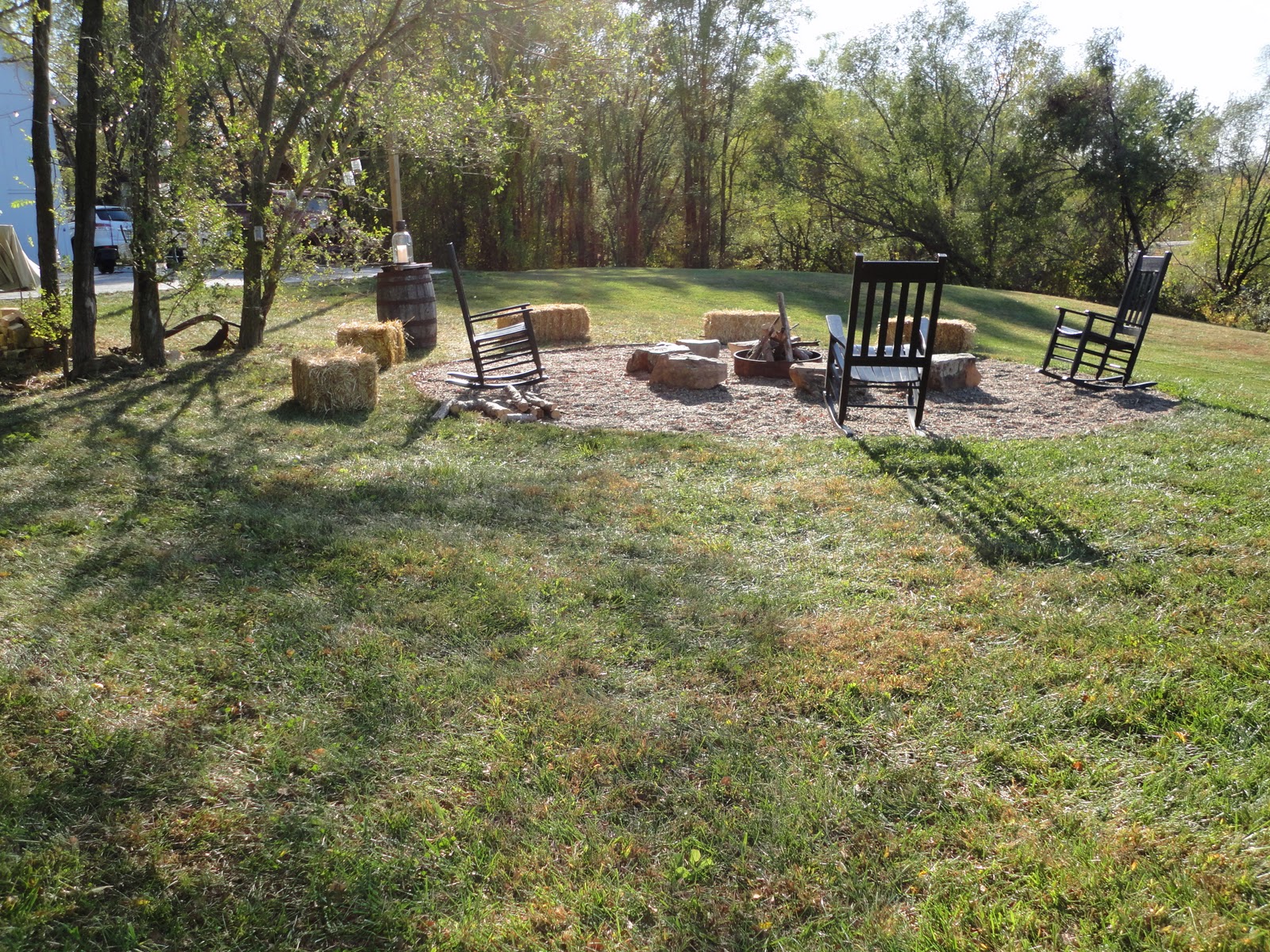 Fresh Air Farm..... where love is in the air!