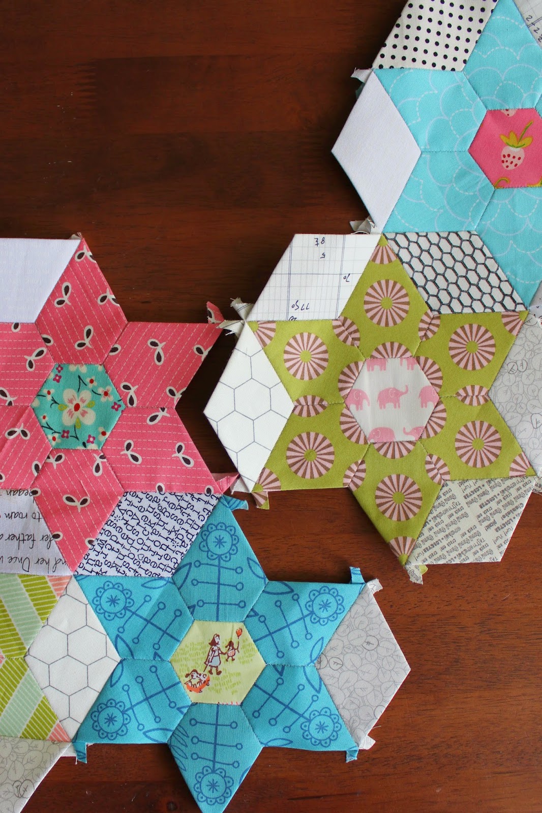 Teaginny Designs: English Paper Piecing Revisited