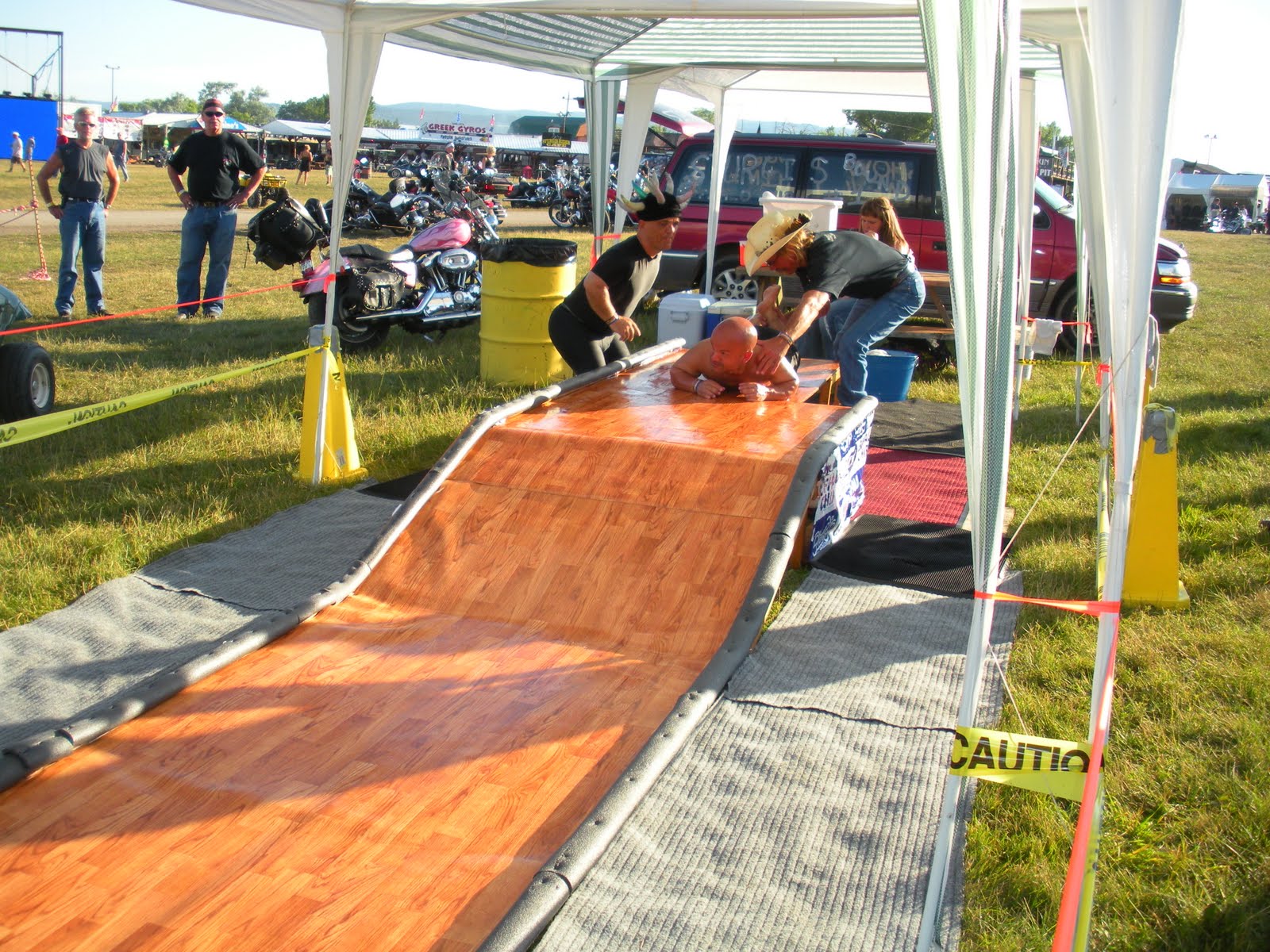 Magoo's Motorsickles: Sturgis-2011 Buffalo chip midget bowling