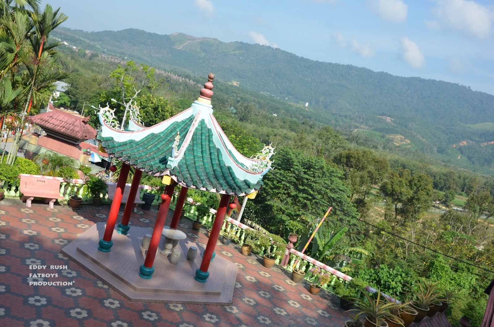 Sak Dato Temple 石拿督庙 , Broga