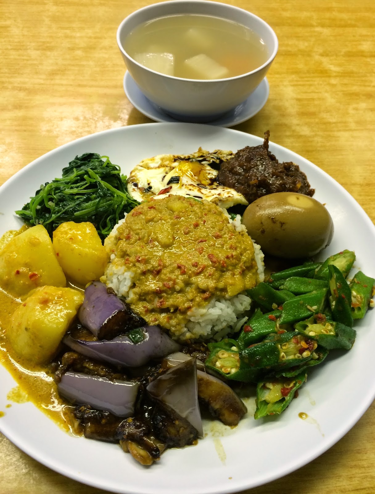 The Travelling Spud: Susan Chan Food (cze char stall), #05-100, Far ...