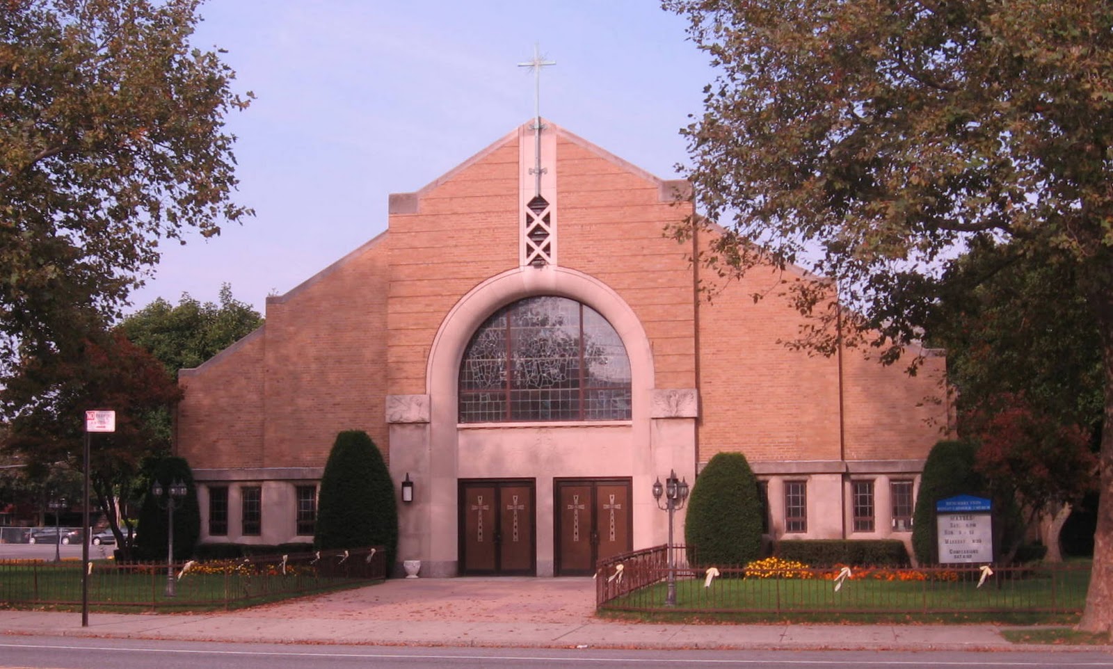 Brooklyn Catholic: Resurrection, Gerritsen Beach