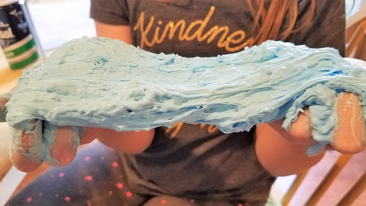 Clever, Crafty, Cookin' Mama: How to Make Fluffy Slime