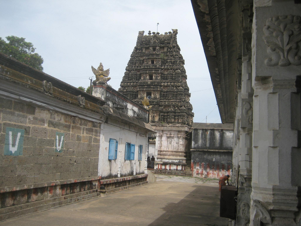 Tamilnadu Tourism: Pavala Vanna Perumal Temple, Kanchipuram