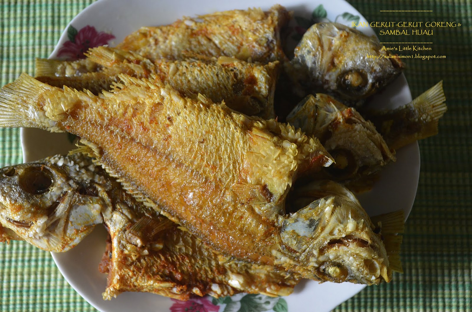Ikan Gerut-Gerut Goreng, Sambal Hijau & Peria Tumis dengan Udang - Amie ...
