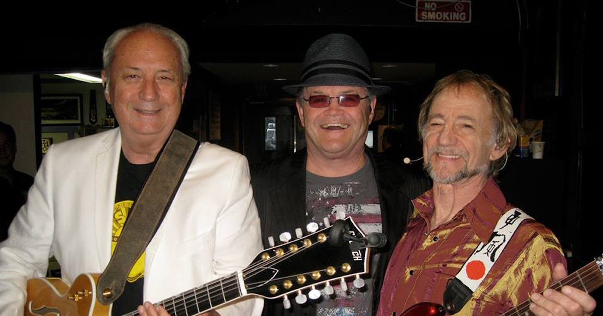 SHAZAMAHOLIC!: Review: The Monkees "Good Times!"