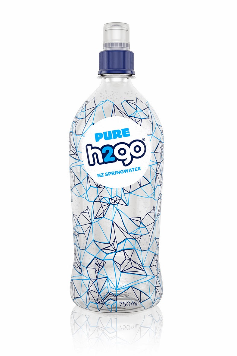 Here / Now - a journal by Ana Montiel