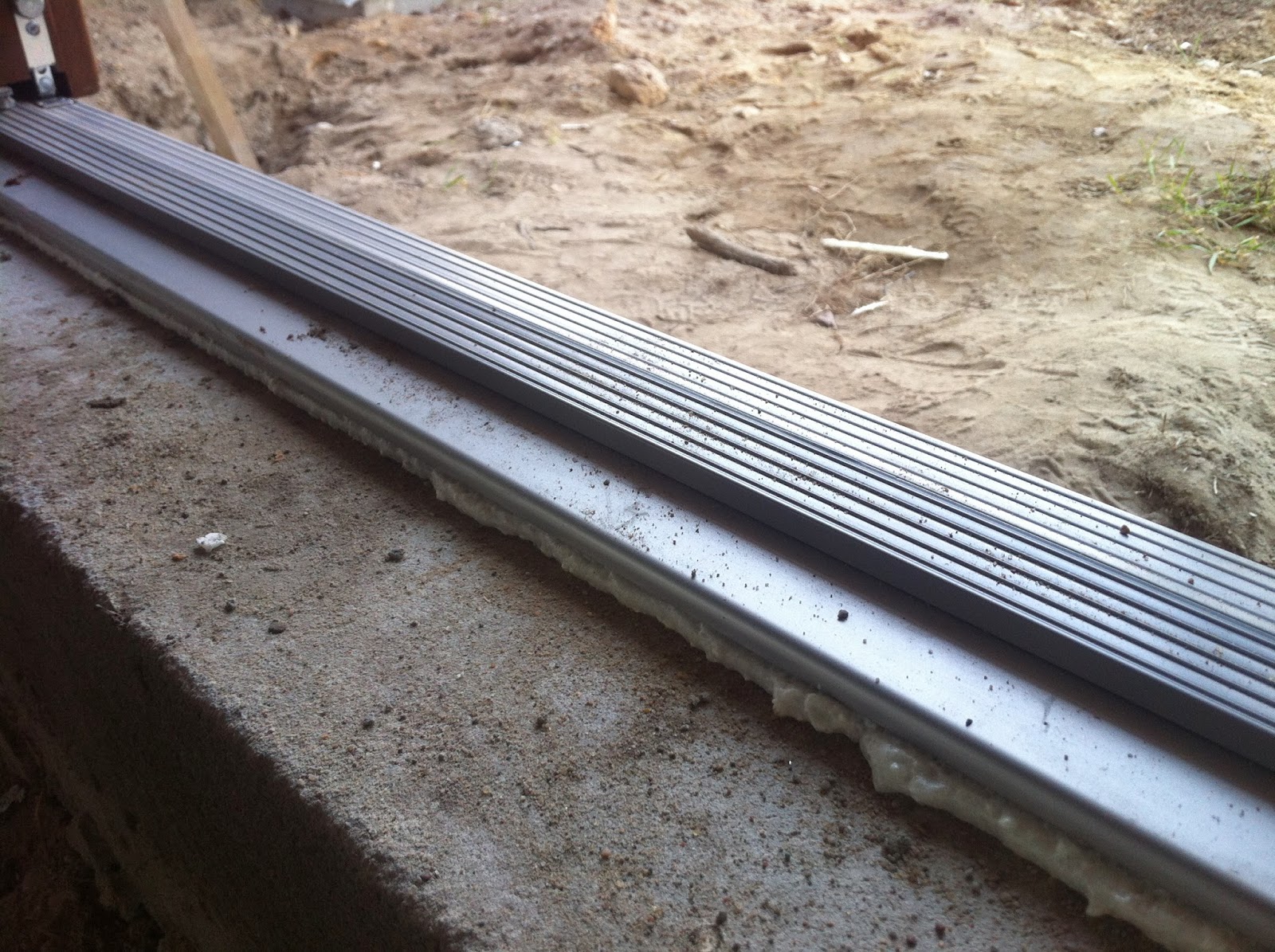 Langai ir durys jau yra, biudžetas viršytas, bet ne smarkiai.