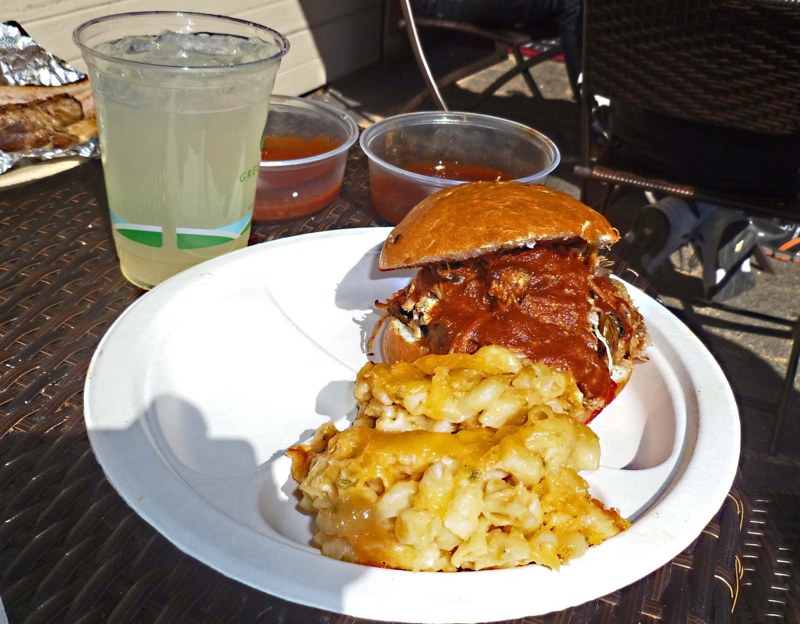 MAD MEAT GENIUS: SMOKE BERKELEY BBQ